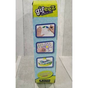 Spin Master | Toys | Gifeez Spin Your Art To Life 3 Animations To ...